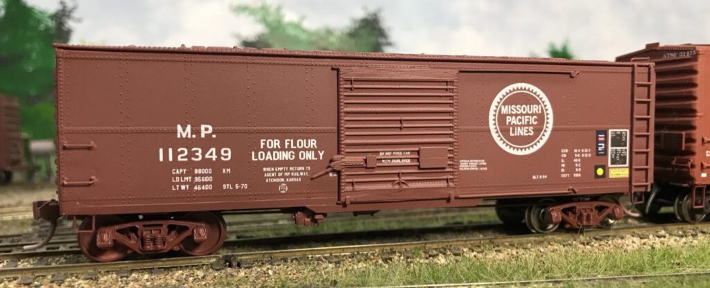 MPHS HO Missouri Pacific (ART) 40′ Flour Boxcar Conversion Parts Kit & Decals – Missouri Pacific ...