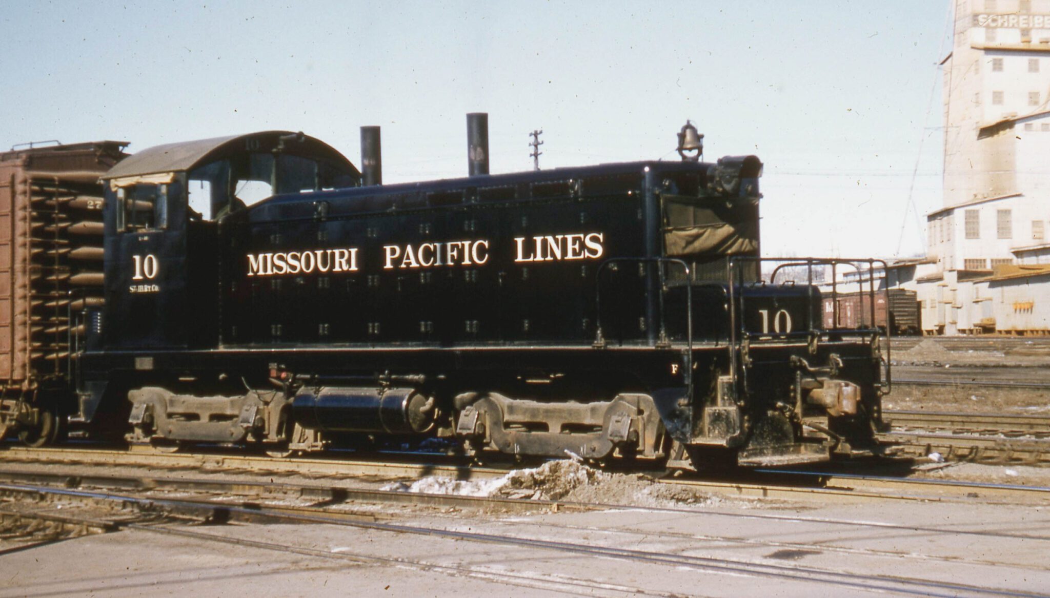 Mopac 1940’s and 1950’s Diesel Switchers Painting Standards (work in ...